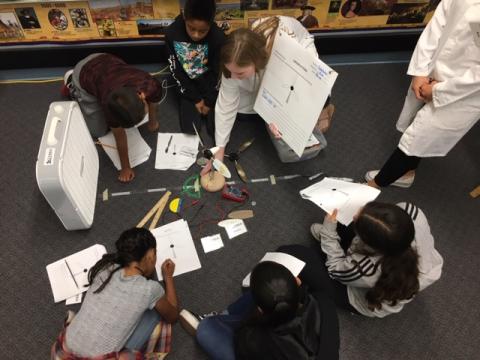 Elementary Volunteer Info | SciTrek